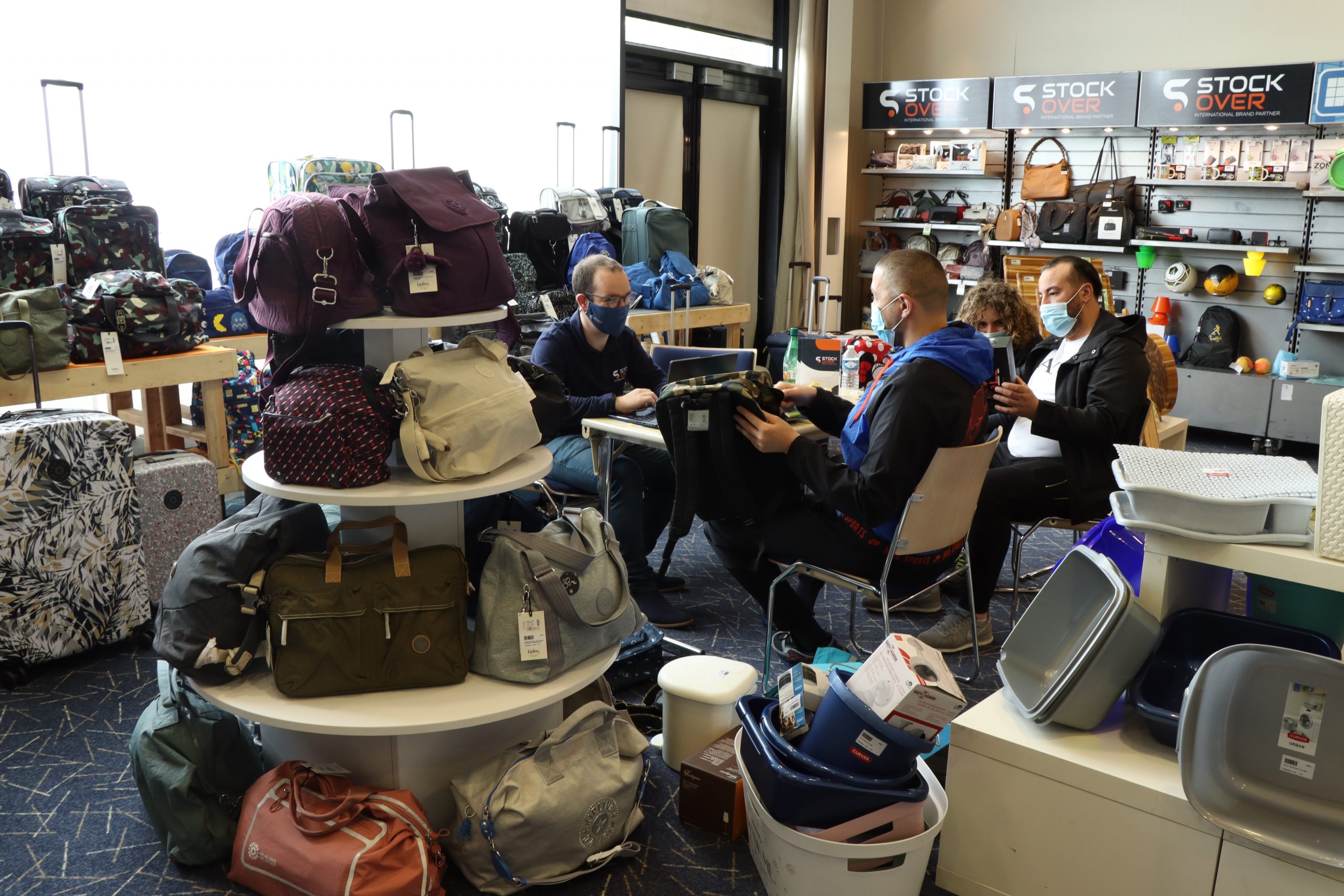 Stockover - Fournisseur - Destockage de Grandes Marques